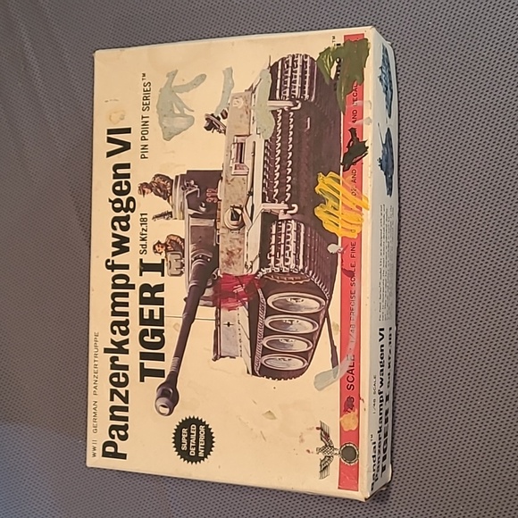 Bandai Namco | Toys | Bandai 8225 Panzerkampfwagen Vi Tiger I Pin Point ...